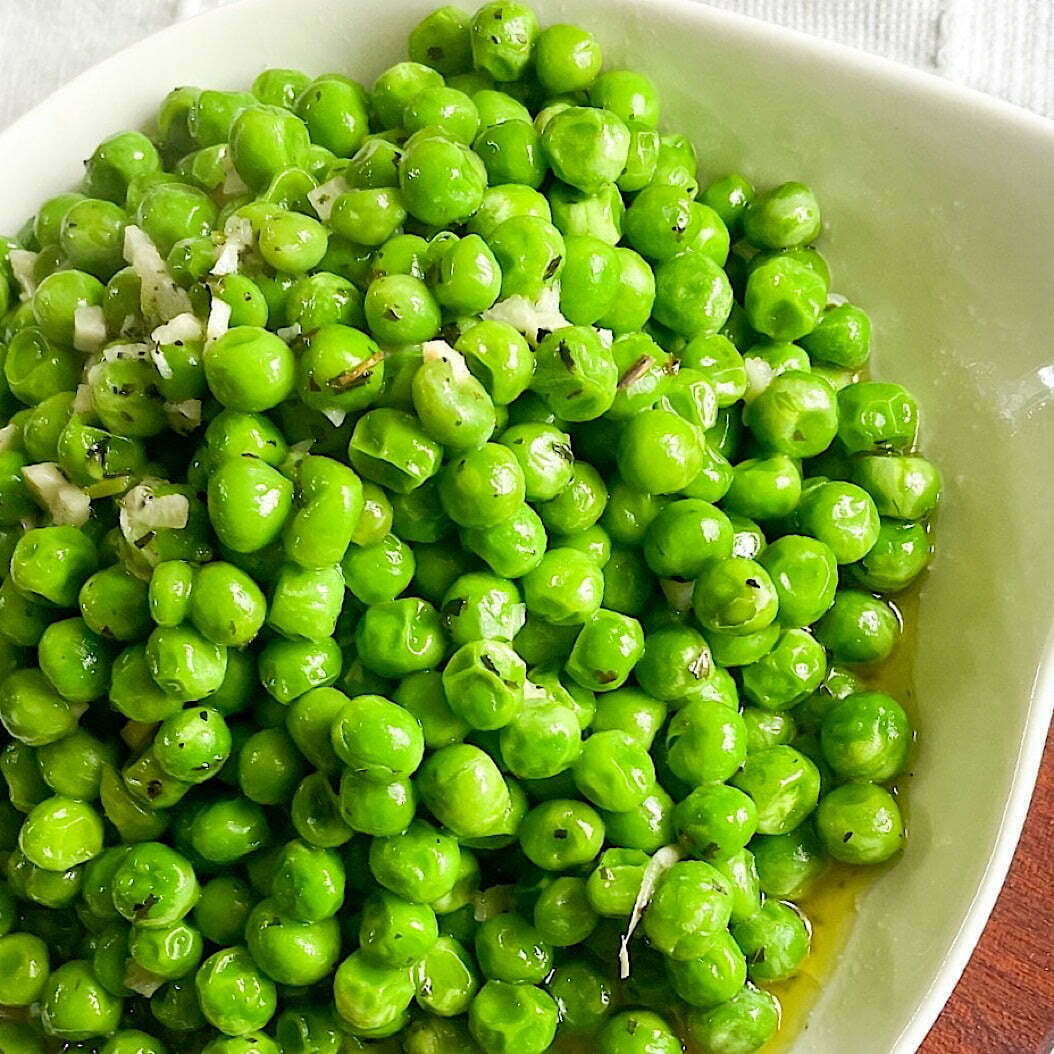 Easy Frozen Peas in Garlic Butter Recipe - Just Simple Recipes