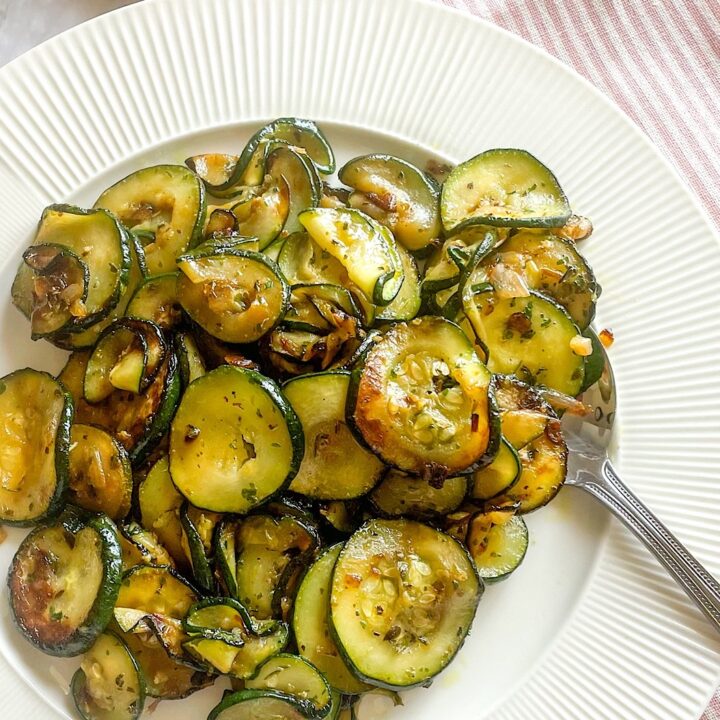 How to cook courgettes - Sauteed Courgettes - Just Simple Recipes