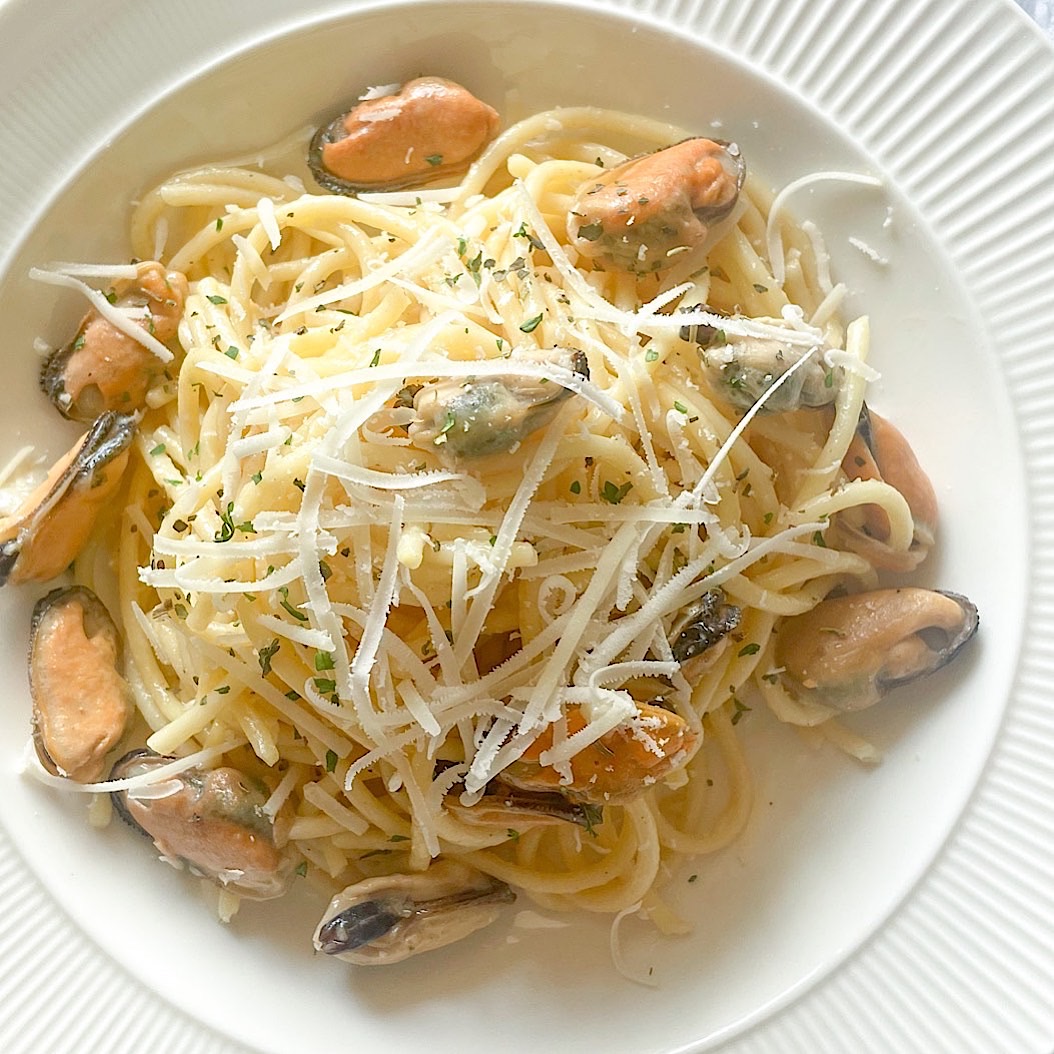 Mussel Pasta in Creamy Sauce - Just Simple Recipes