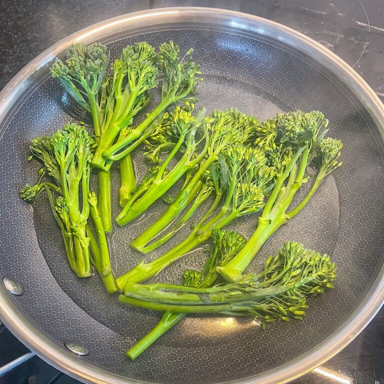 Garlic Broccolini Recipe - Ready in Under 10 Minutes! - Just Simple Recipes